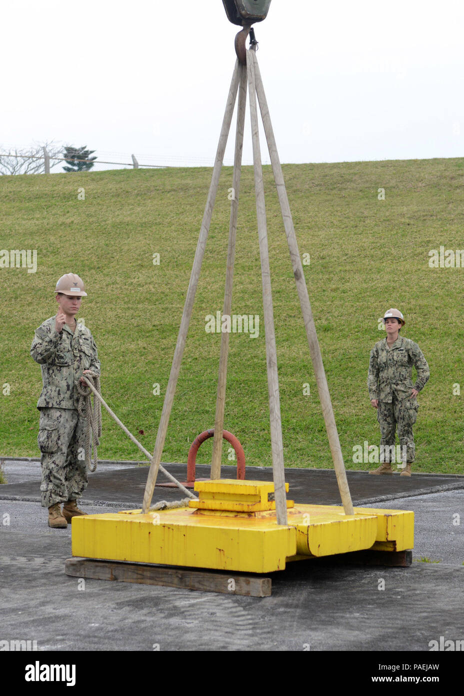 Mobile crane review hi-res stock photography and images - Alamy