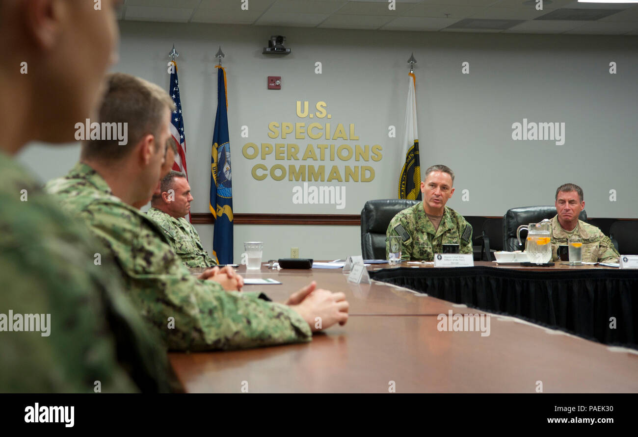 160328-N-OT964-060 FORT LAUDERDALE, Fla. (March 28, 2016) Master Chief ...