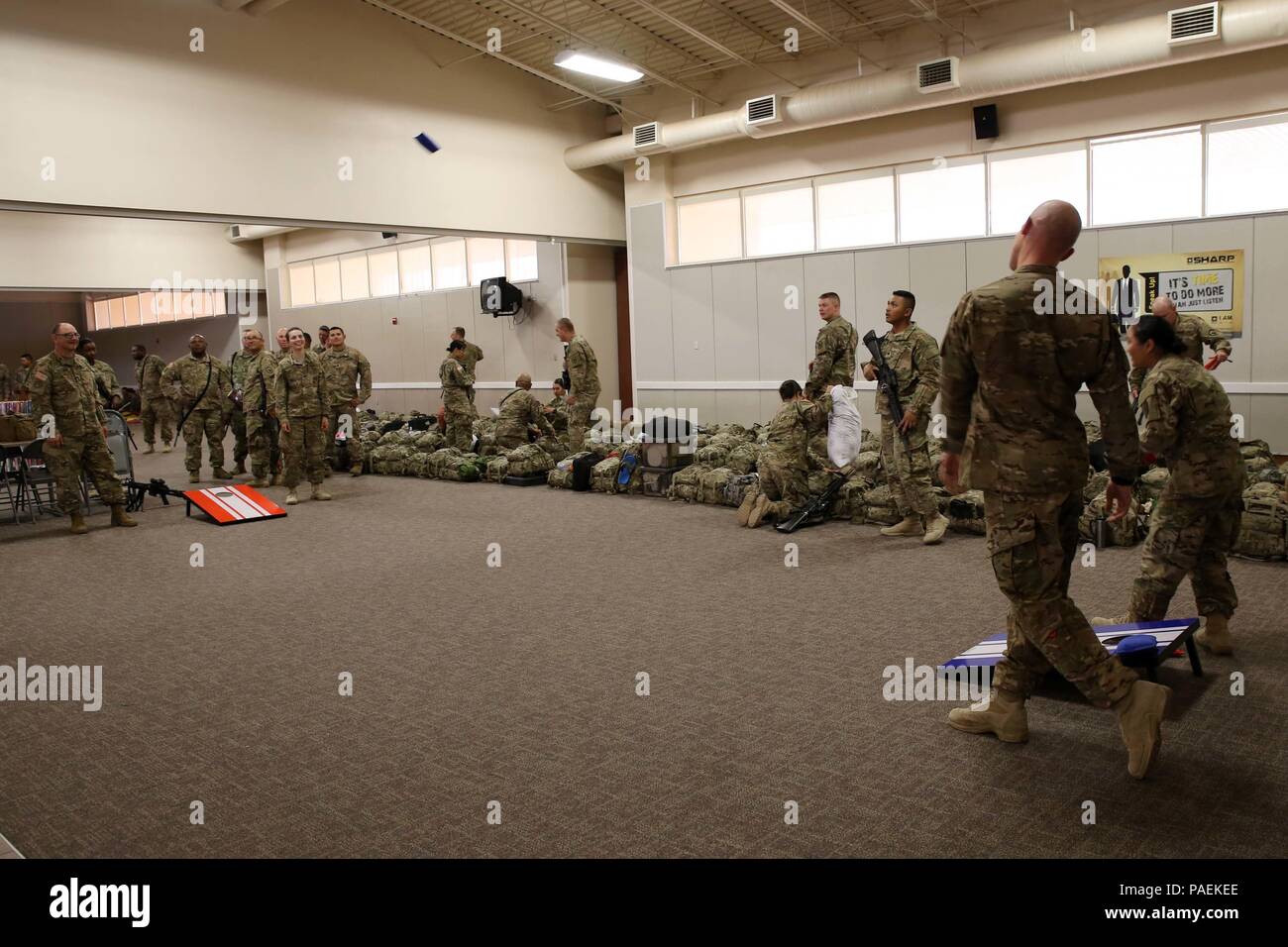 Soldiers assigned to 176th Engineer Company, Washington State Army ...