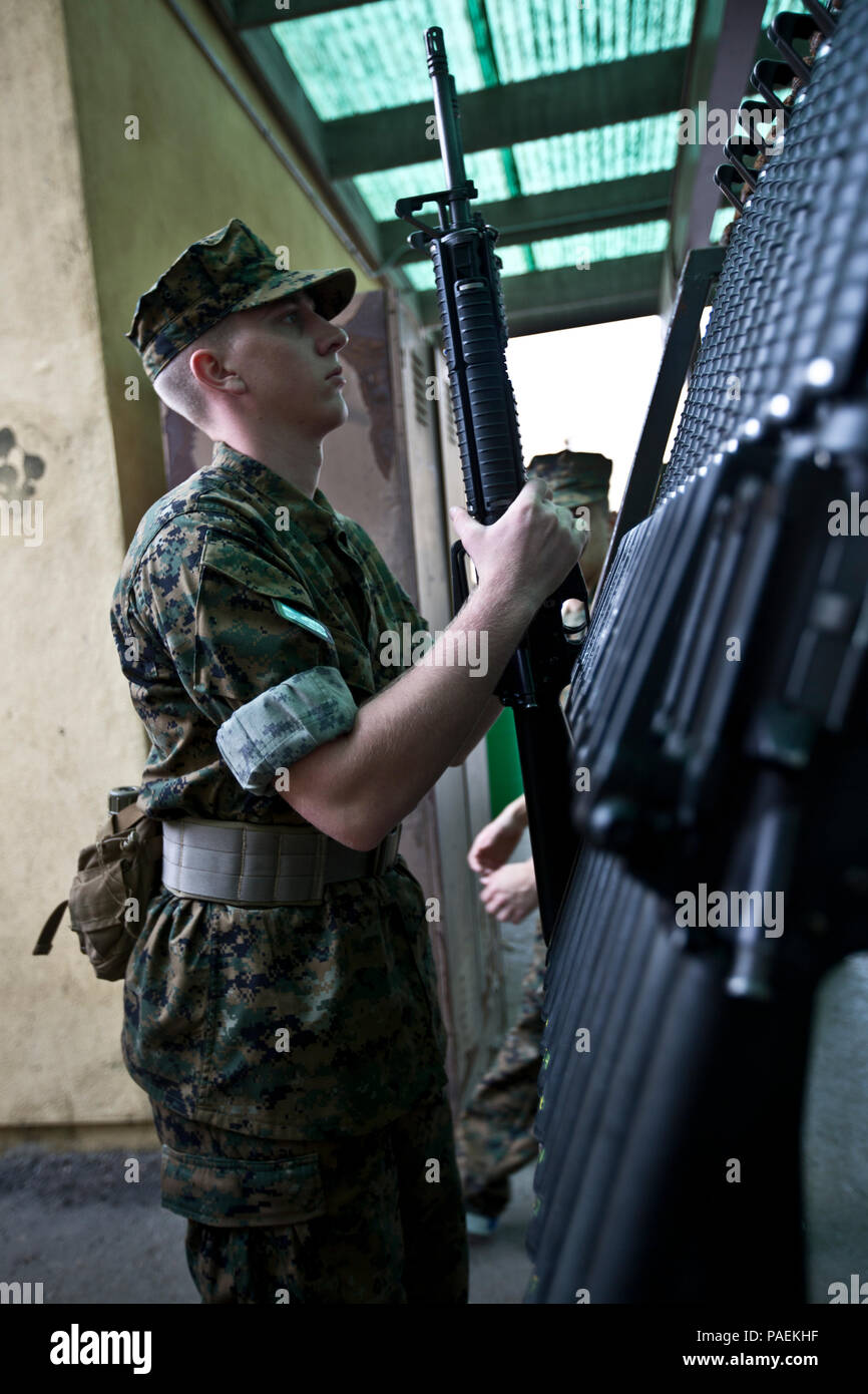 U.S. Marine Corps recruit with Company L, 3d Recruit Training Battalion ...