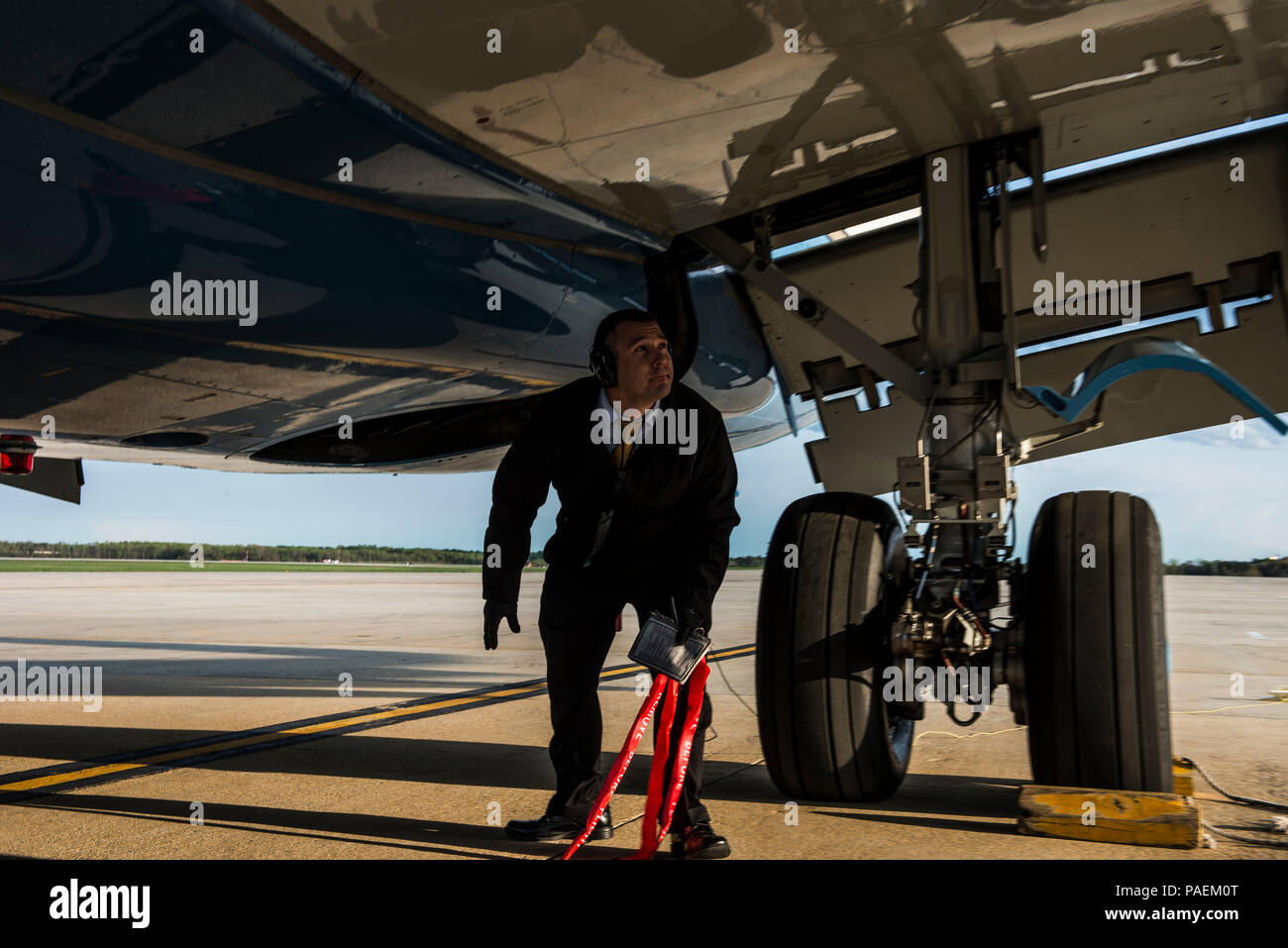 89th operations group hi-res stock photography and images - Alamy