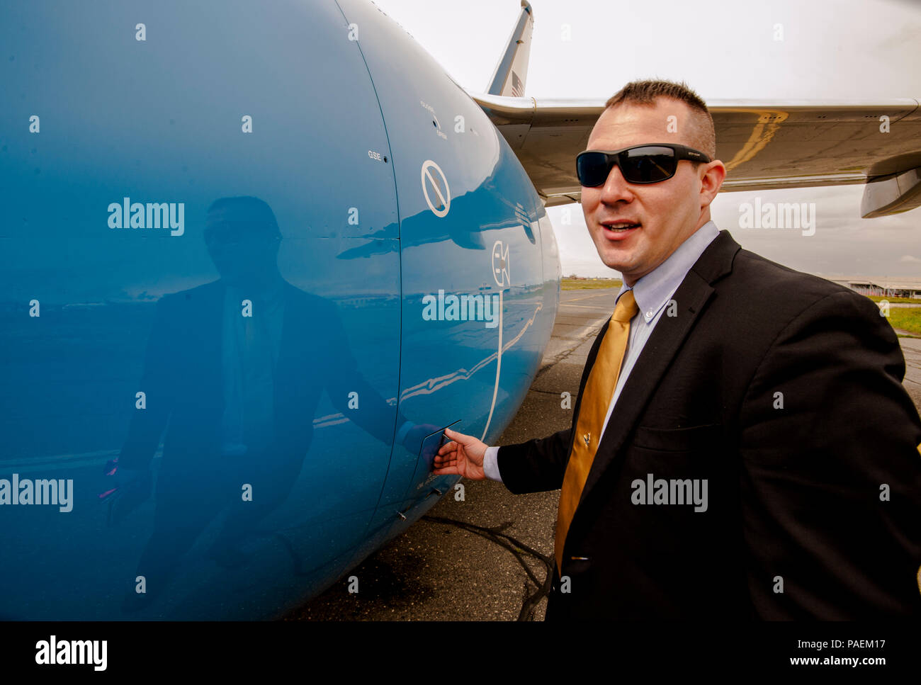 A 1st Airlift Squadron crew flies a mission Europe, April 22-25, 2016 ...