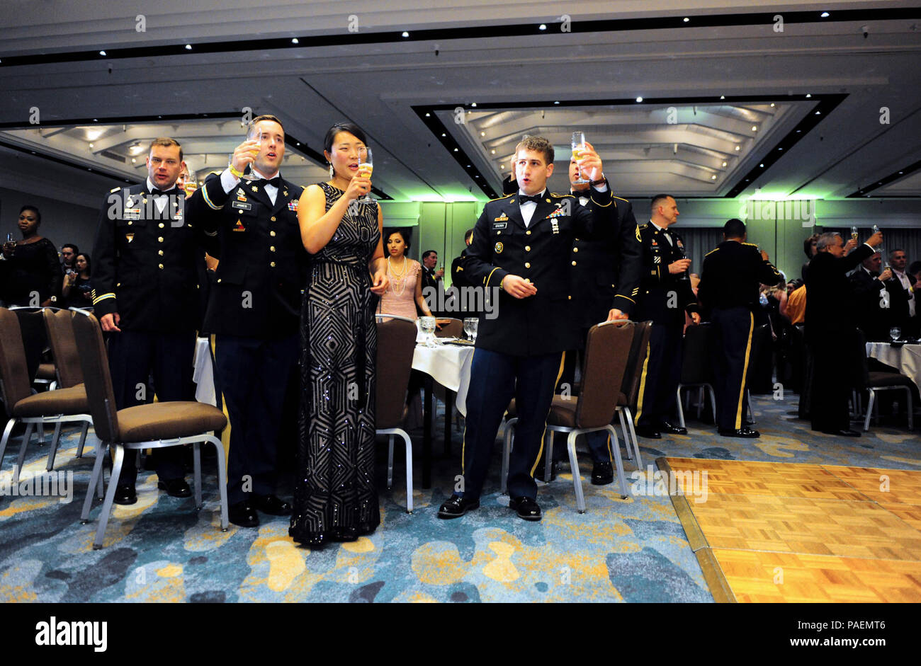 Soldier toasts hi-res stock photography and images - Alamy