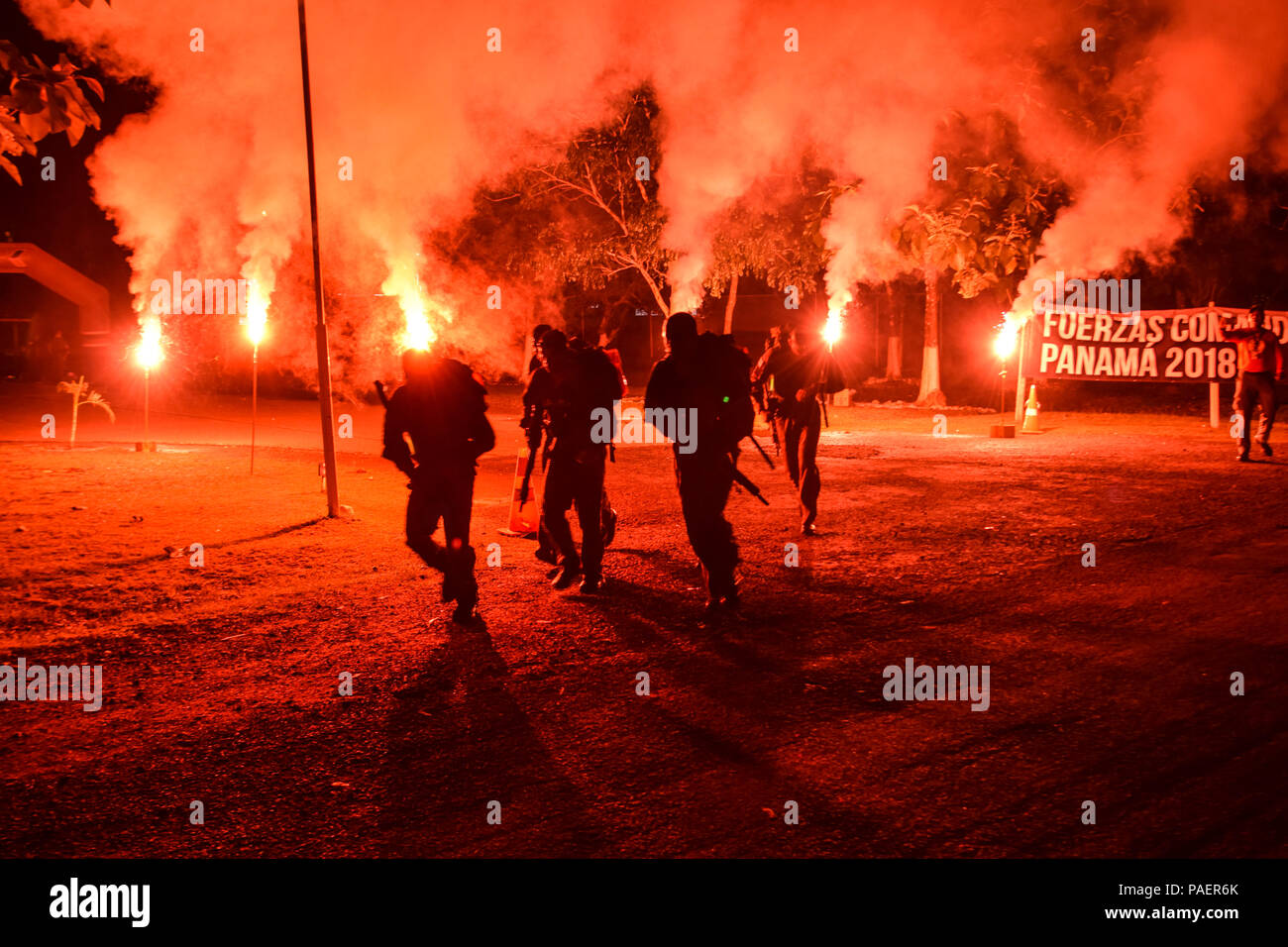 Comandos step off from the starting point of a 20-kilometer ruck march ...