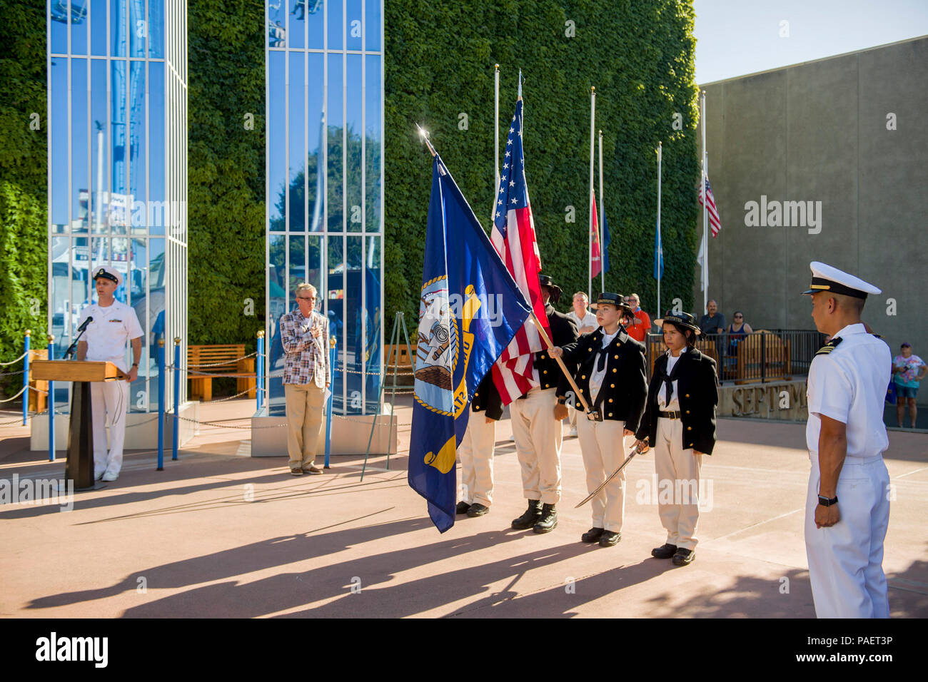 180716-N-ZP059-0407 SACRAMENTO, Calif. (July 16, 2018) The USS ...