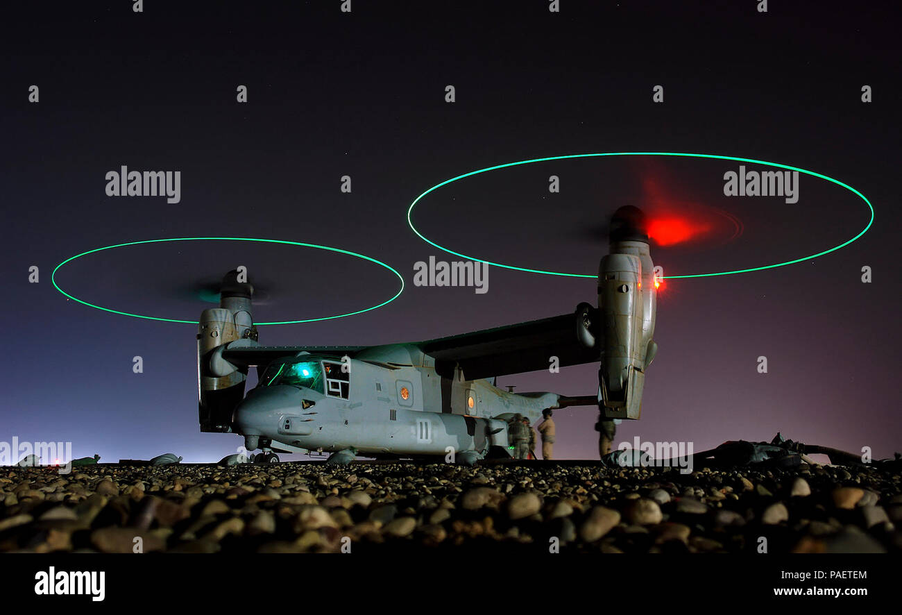 V 22 osprey night hi-res stock photography and images - Alamy