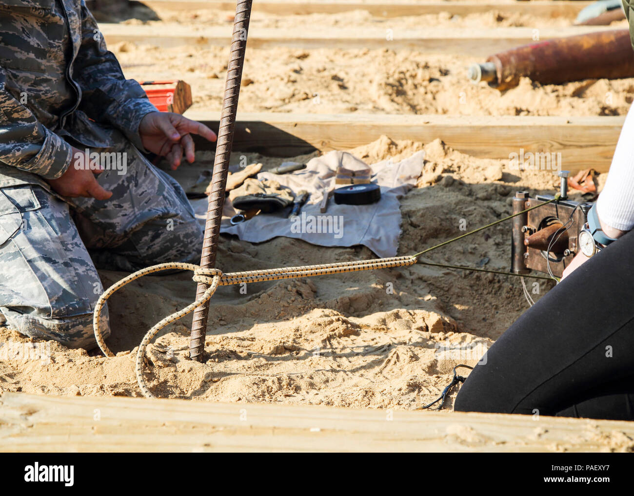 Personnel dismantle hi-res stock photography and images - Alamy