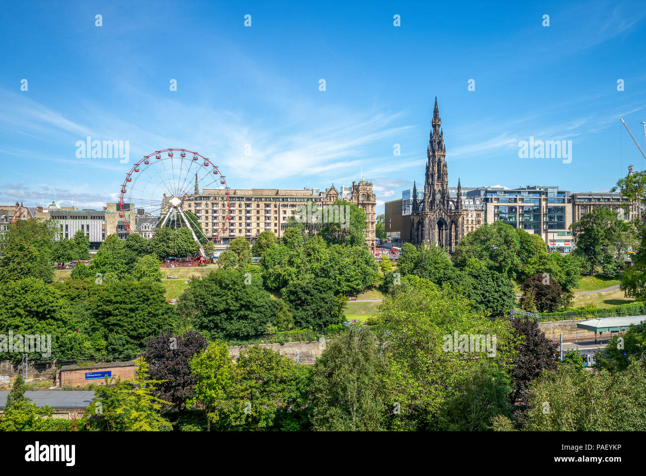 Edinburgh landscape grass hi-res stock photography and images - Alamy