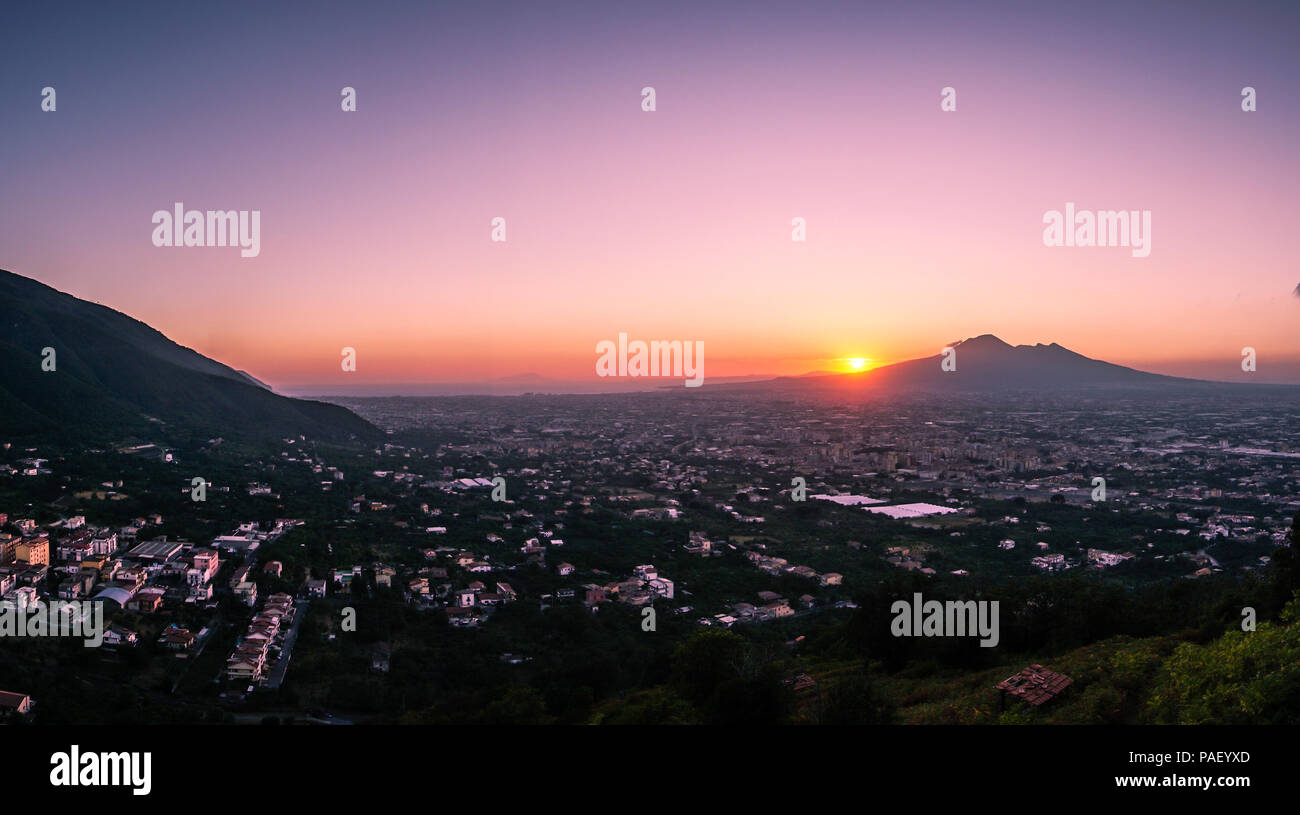 Naples and Vesuvio Volcano at Dusk Stock Photo - Alamy