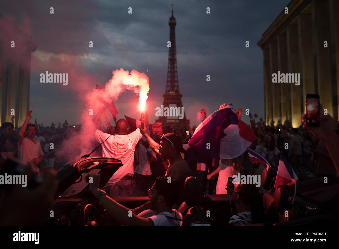 Football fans flare flares crowd blue smoke hi-res stock photography ...