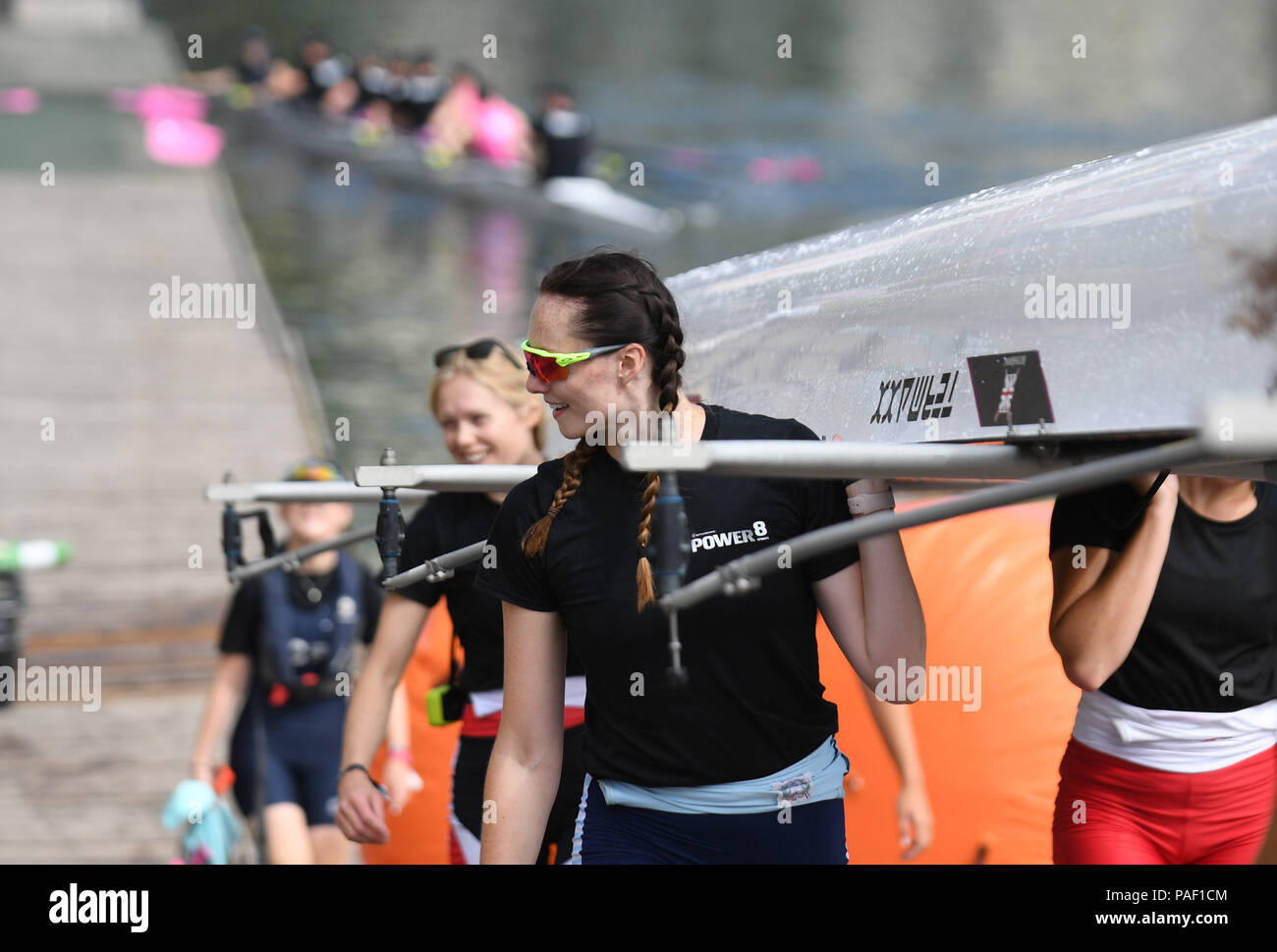 Simon galloway pa wire hi-res stock photography and images - Alamy