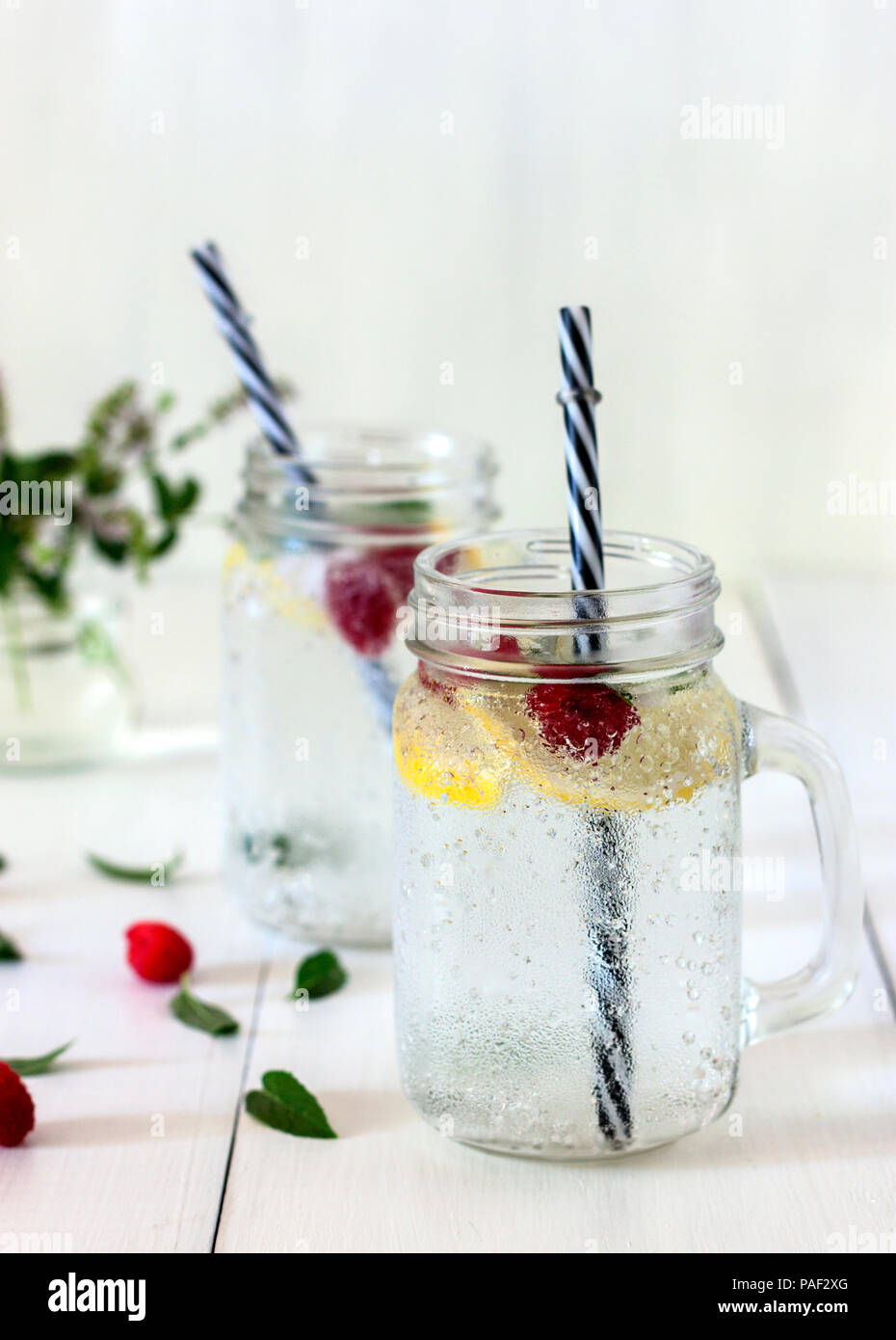 Cool lemon drink Stock Photo - Alamy