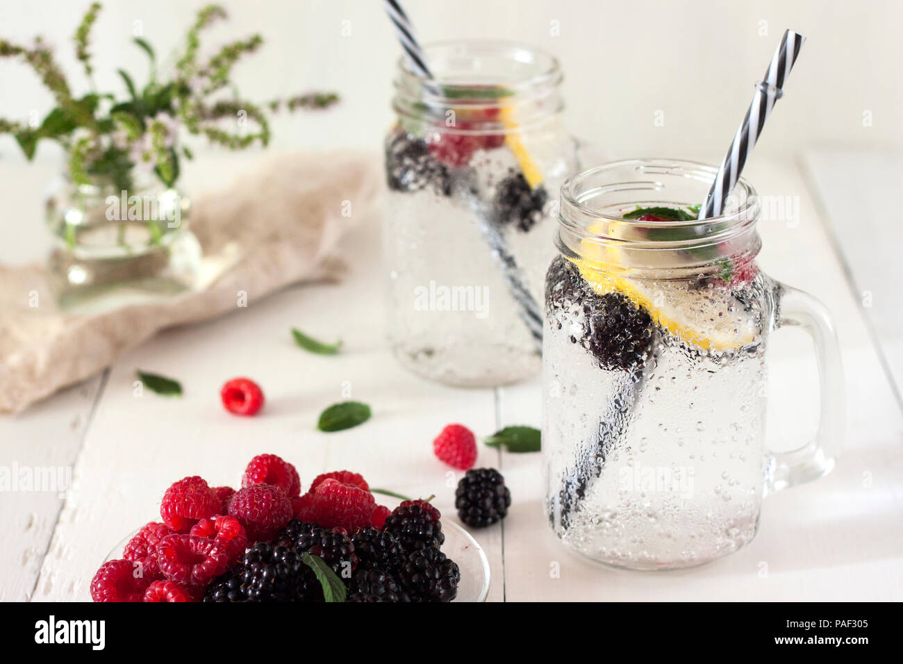 Cool lemon drink Stock Photo - Alamy