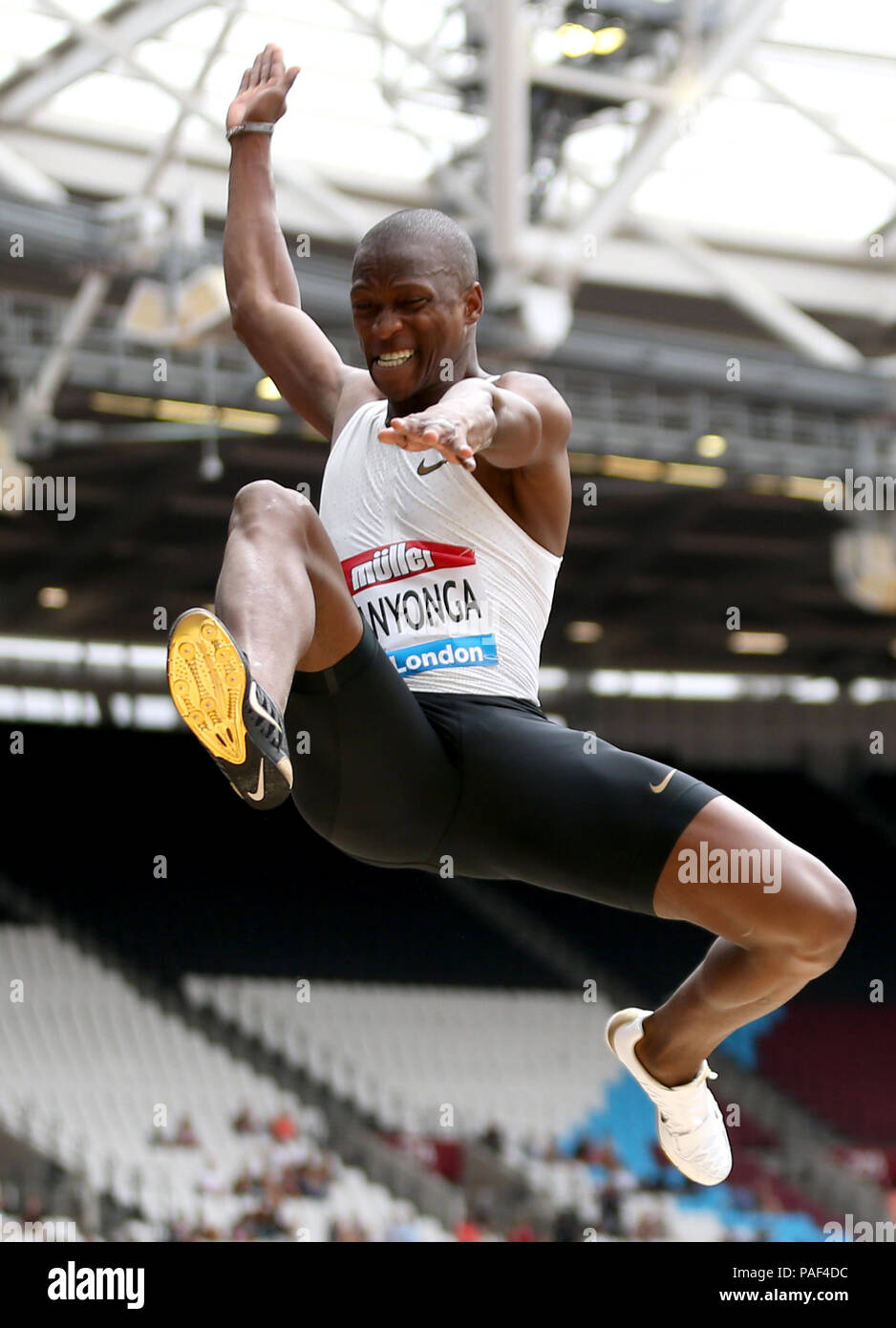 Luvo manyonga hi-res stock photography and images - Alamy