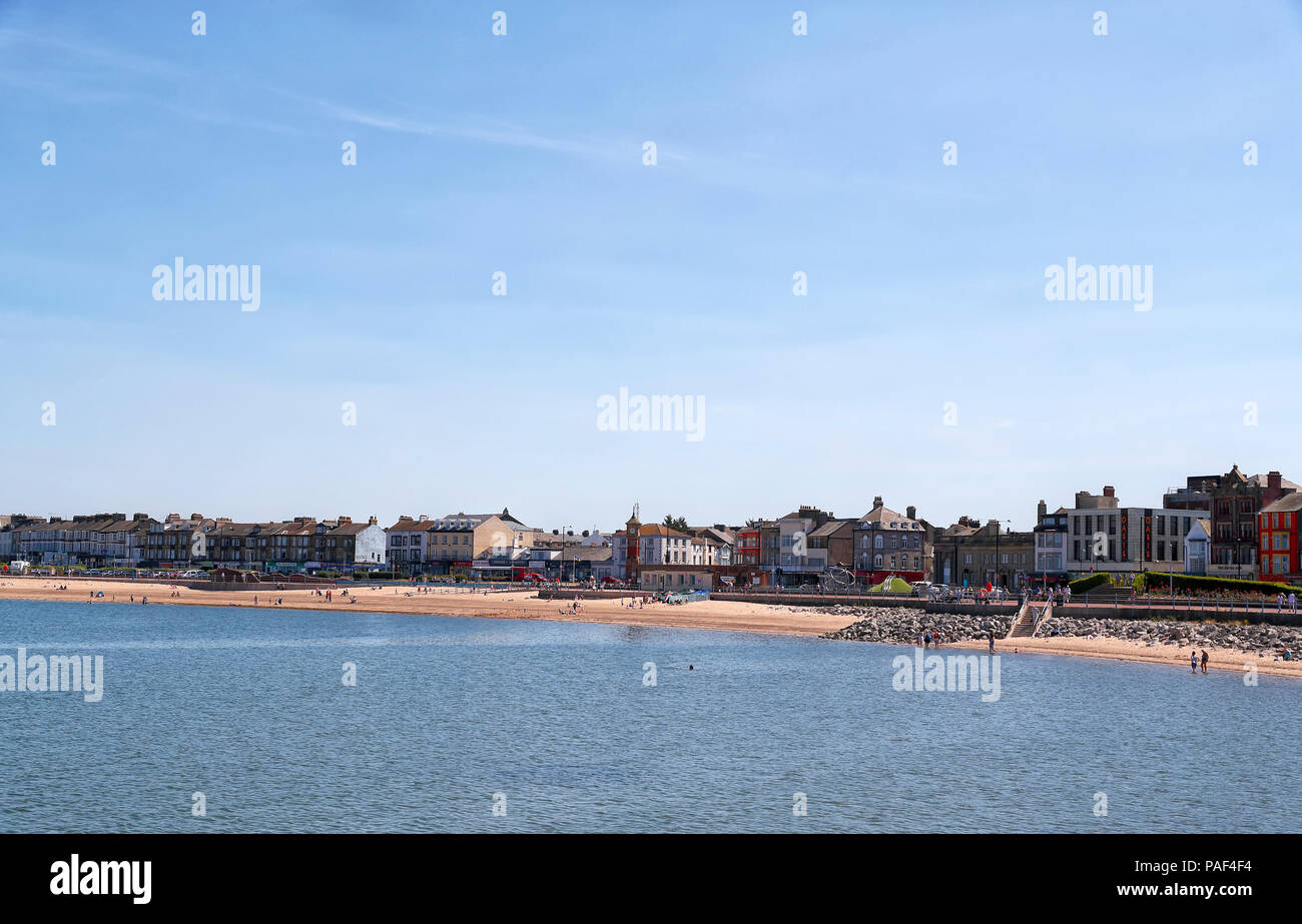 Morecambe Seafront at high tide summer of 2018 Stock Photo - Alamy