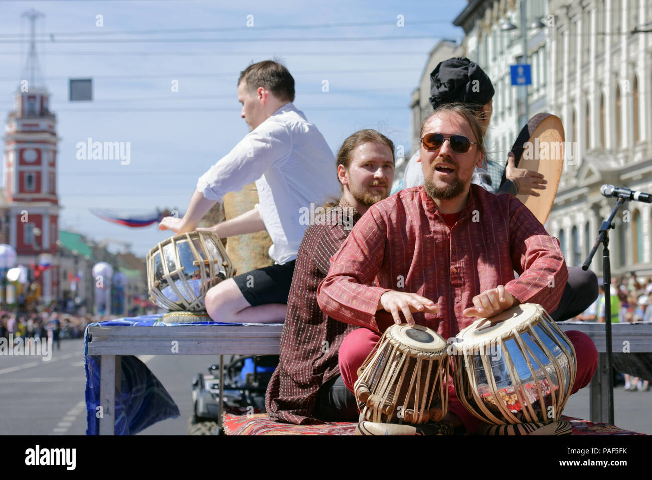 St. Petersburg, Russia - May 27, 2018: Percussion band on Nevsky avenue ...