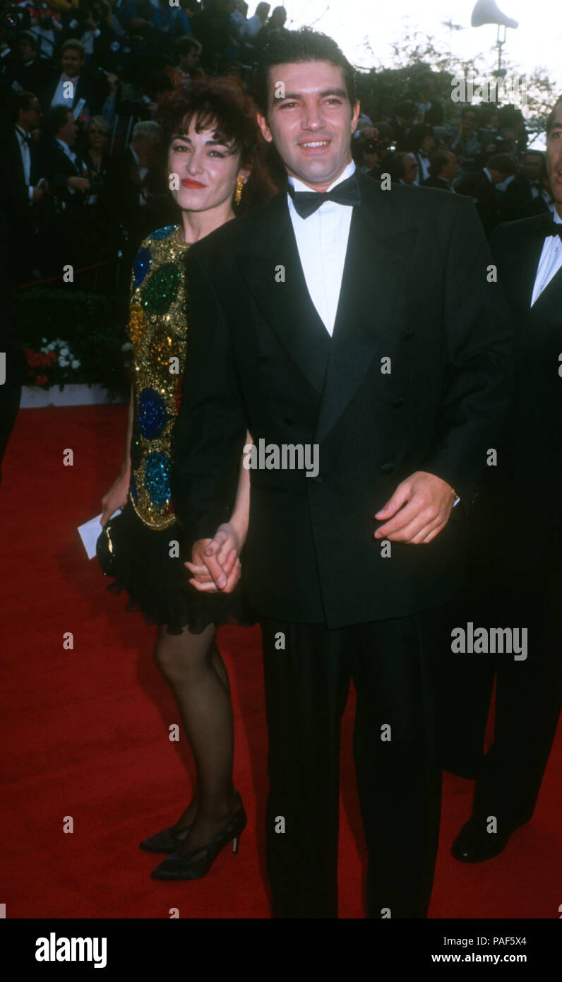 LOS ANGELES, CA - MARCH 30: Actor Antonio Banderas (R) and wife Ana ...