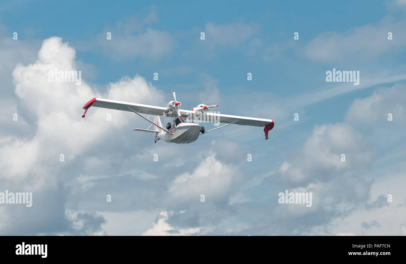 Hydroplane engine hi-res stock photography and images - Alamy