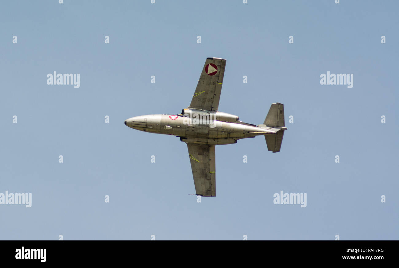 Saab 105 hi-res stock photography and images - Alamy