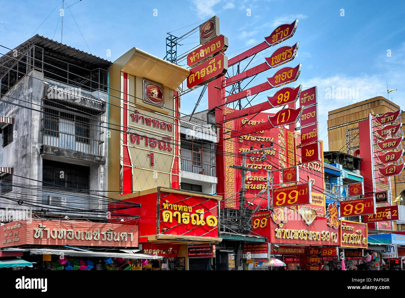 Gold Shop Thailand High Resolution Stock Photography and Images - Alamy
