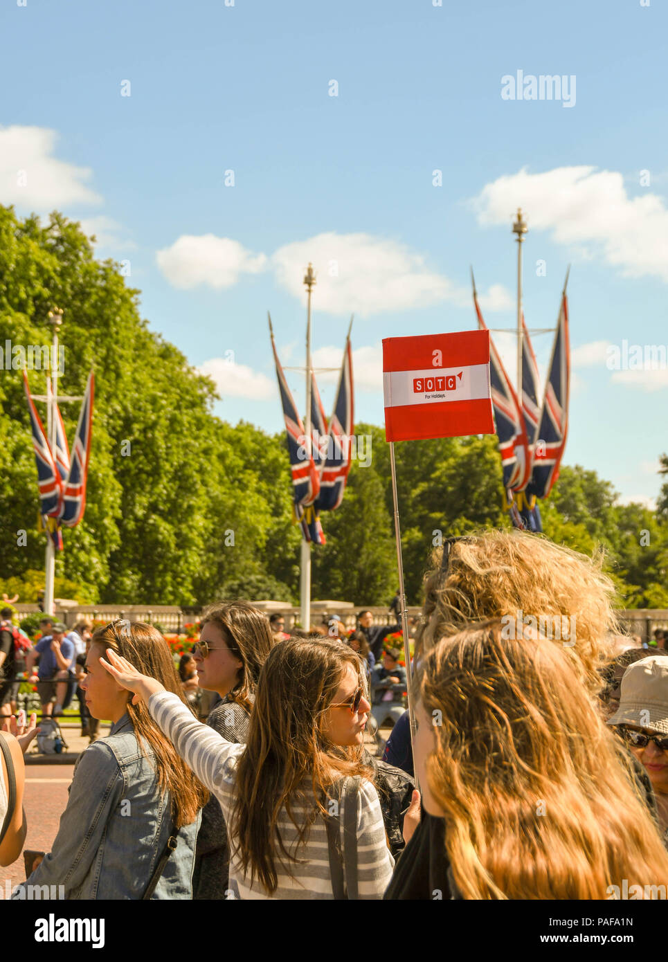 Tour group flag pole hi-res stock photography and images - Alamy