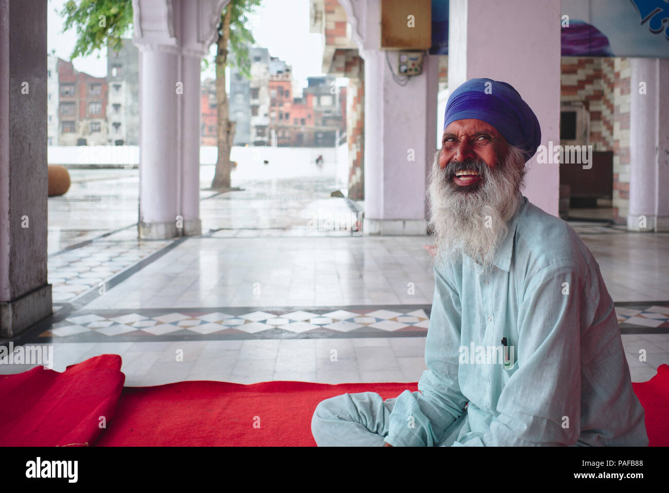 Sarovars hi-res stock photography and images - Alamy