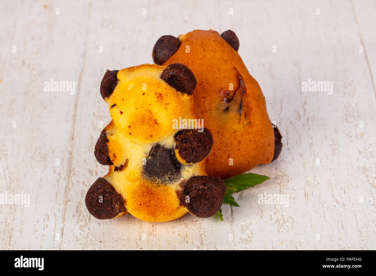 Tasty sponge cake Bear kids Stock Photo - Alamy