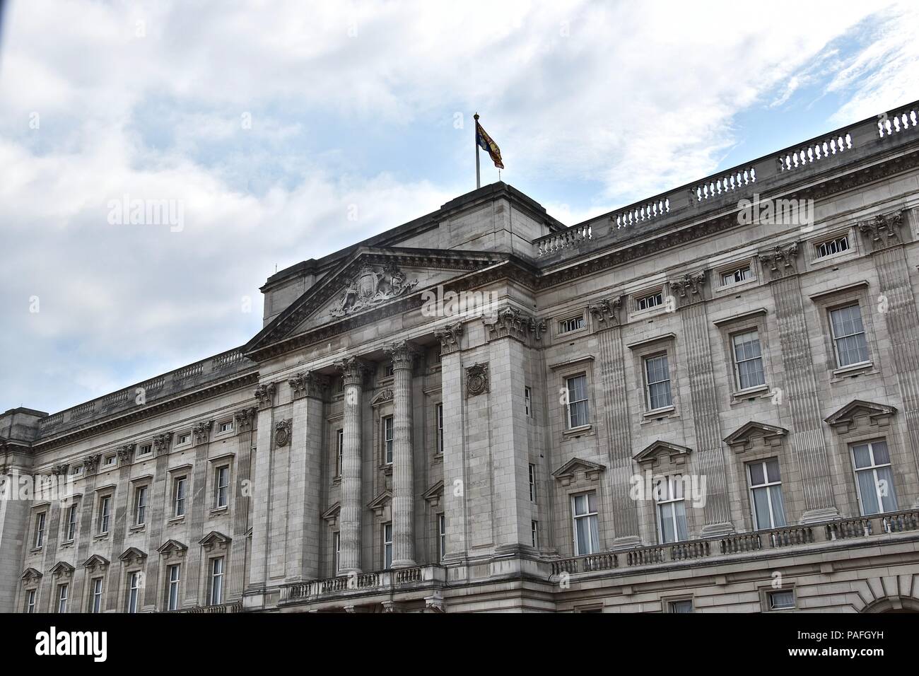 The Royal Residence of Buckingham Palace, home to Queen Elizabeth II ...