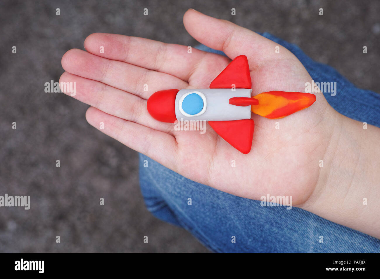 Close up space shuttle launch hi-res stock photography and images - Alamy