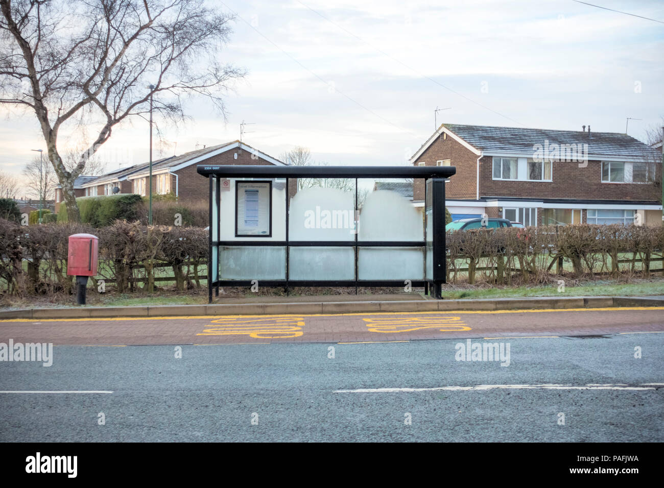 Urban bus stop Stock Photo - Alamy