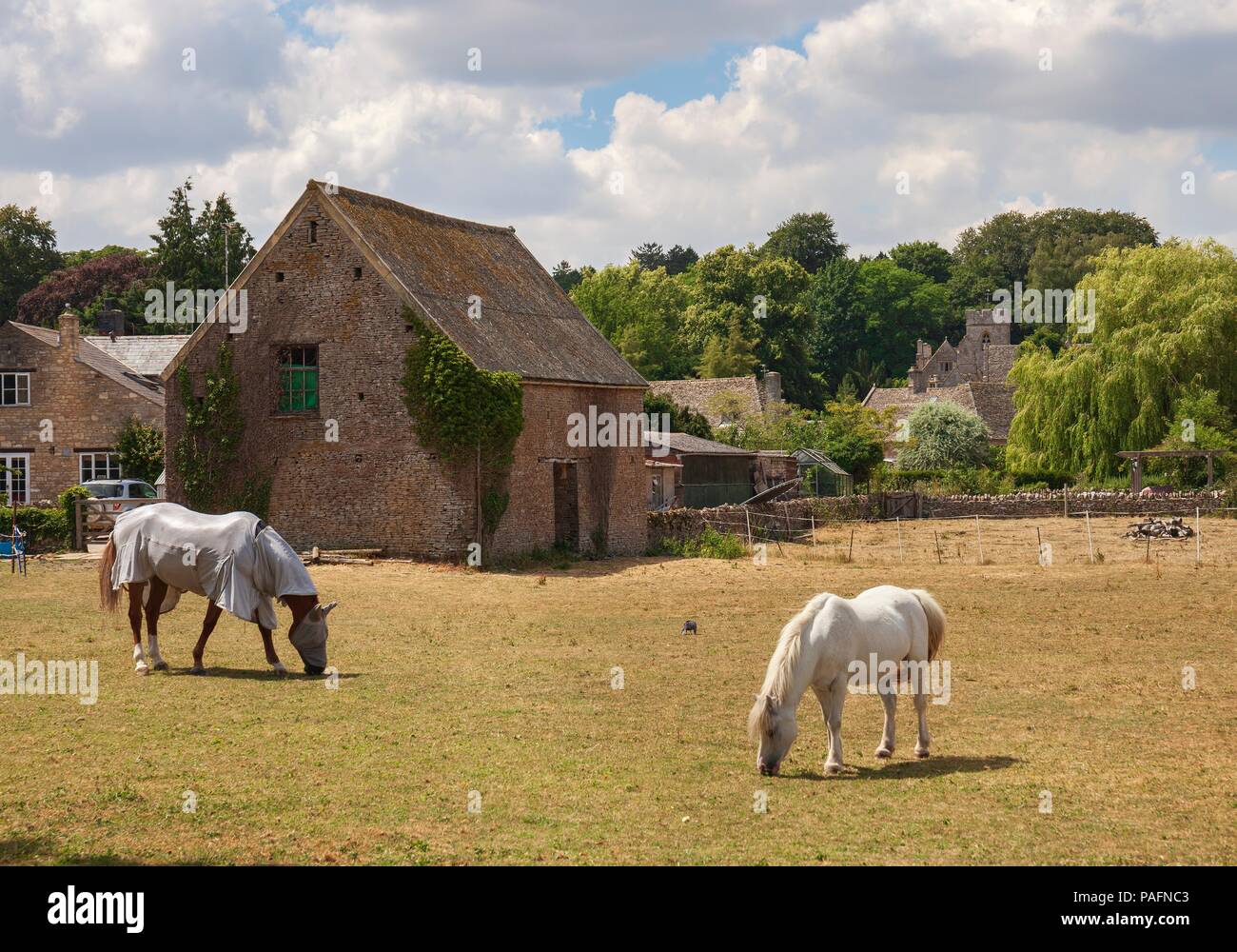The cotswolds asthall hi-res stock photography and images - Alamy