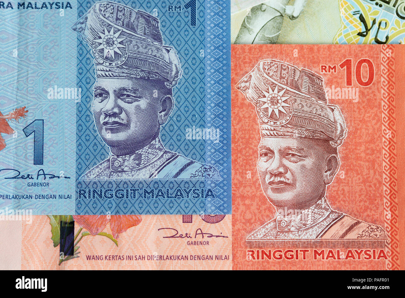 Banknotes of the Malaysia (1 and 10 Ringgit notes Stock Photo - Alamy