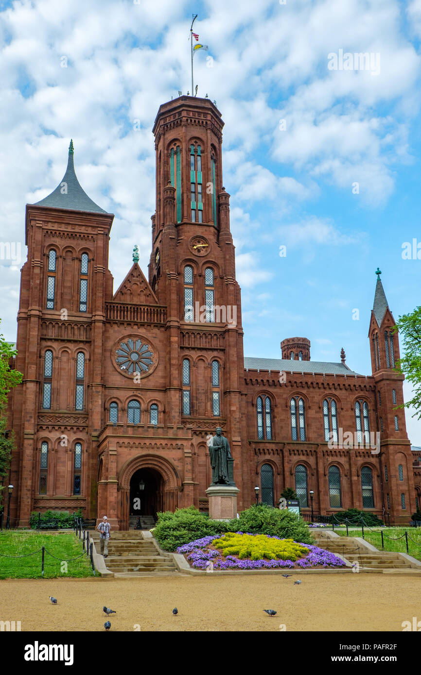 Smithsonian Institution Building, Smithsonian Museum, 900 Jefferson ...