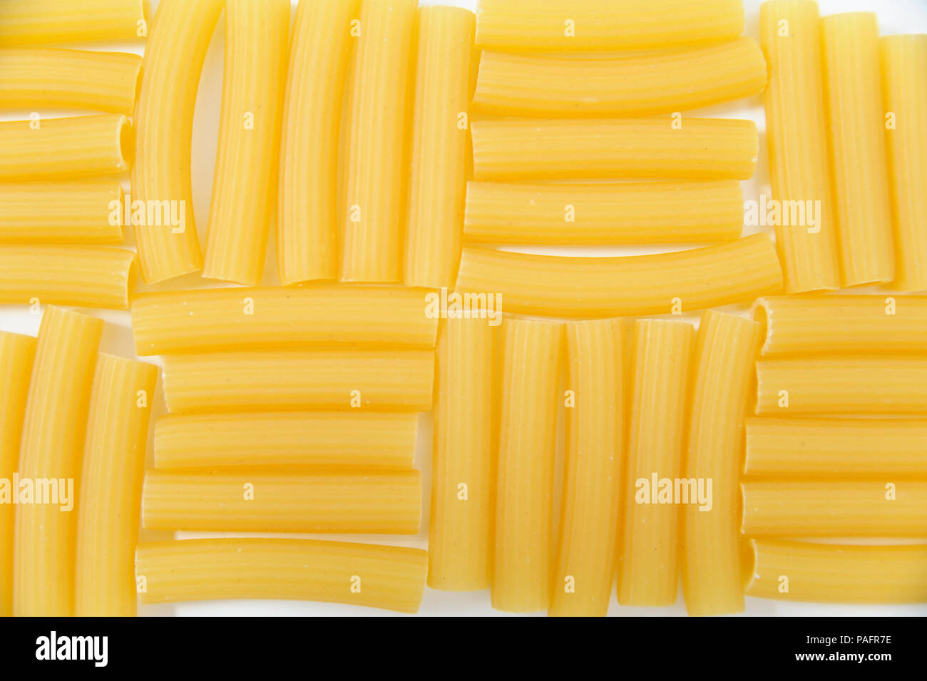 Macaroni pattern. Pattern consists of five pieces of pasta directed ...