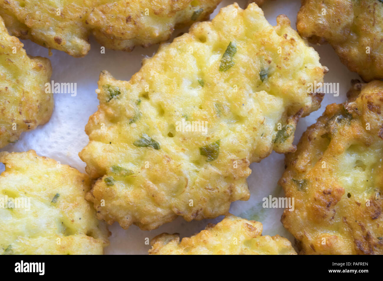 Ball courgette hi-res stock photography and images - Alamy