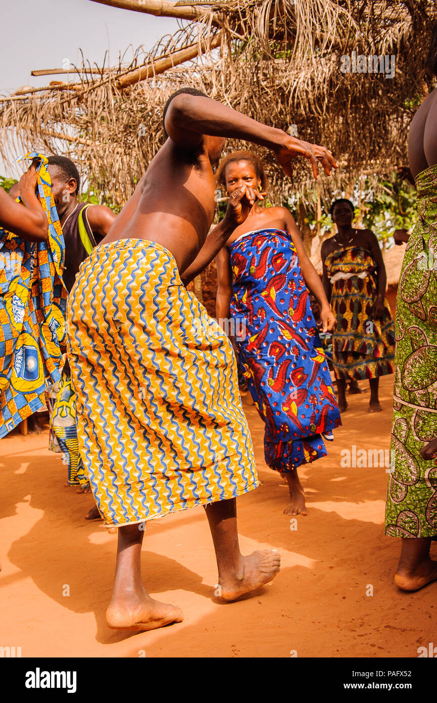 Dance ceremony congo hi-res stock photography and images - Alamy