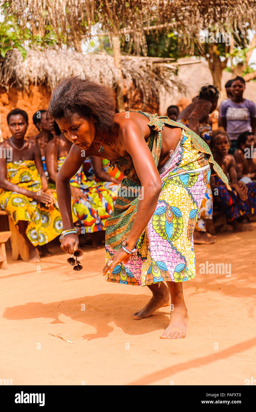 KARA, TOGO - MAR 11, 2012: Unidentified Togolese woman in a traditional ...