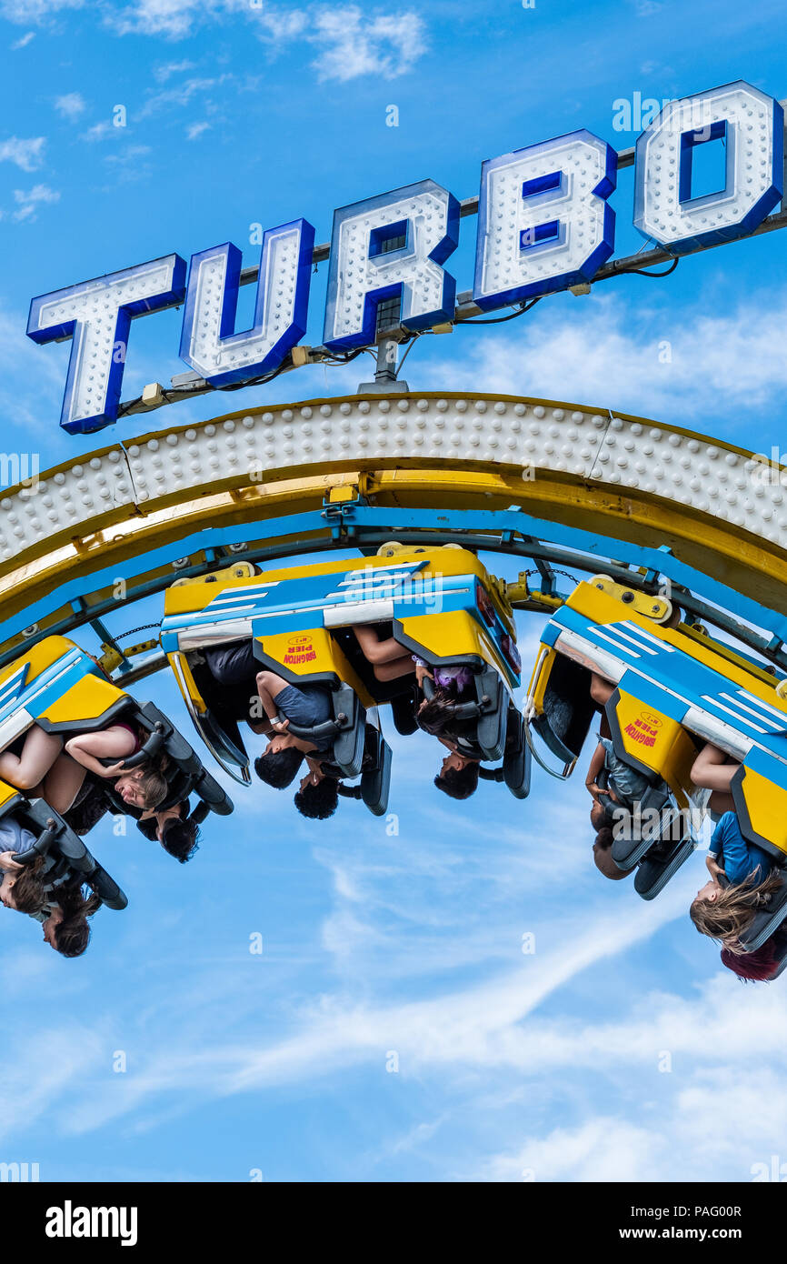 Brighton pier roller coaster ride hi-res stock photography and images ...
