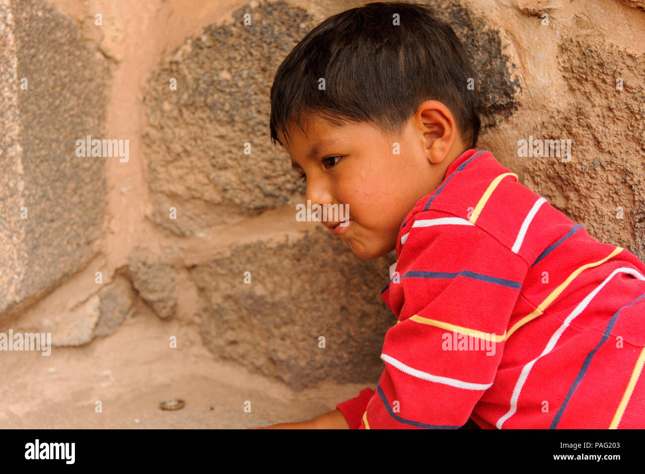 Quechua boy in traditional clothing hi-res stock photography and images ...