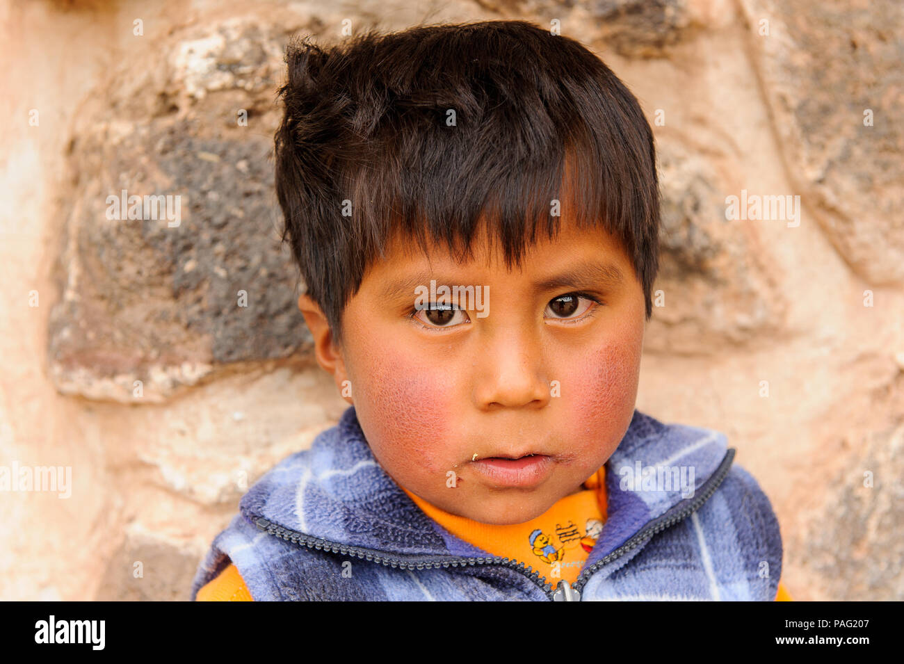 Quechua boy in traditional clothing hi-res stock photography and images ...