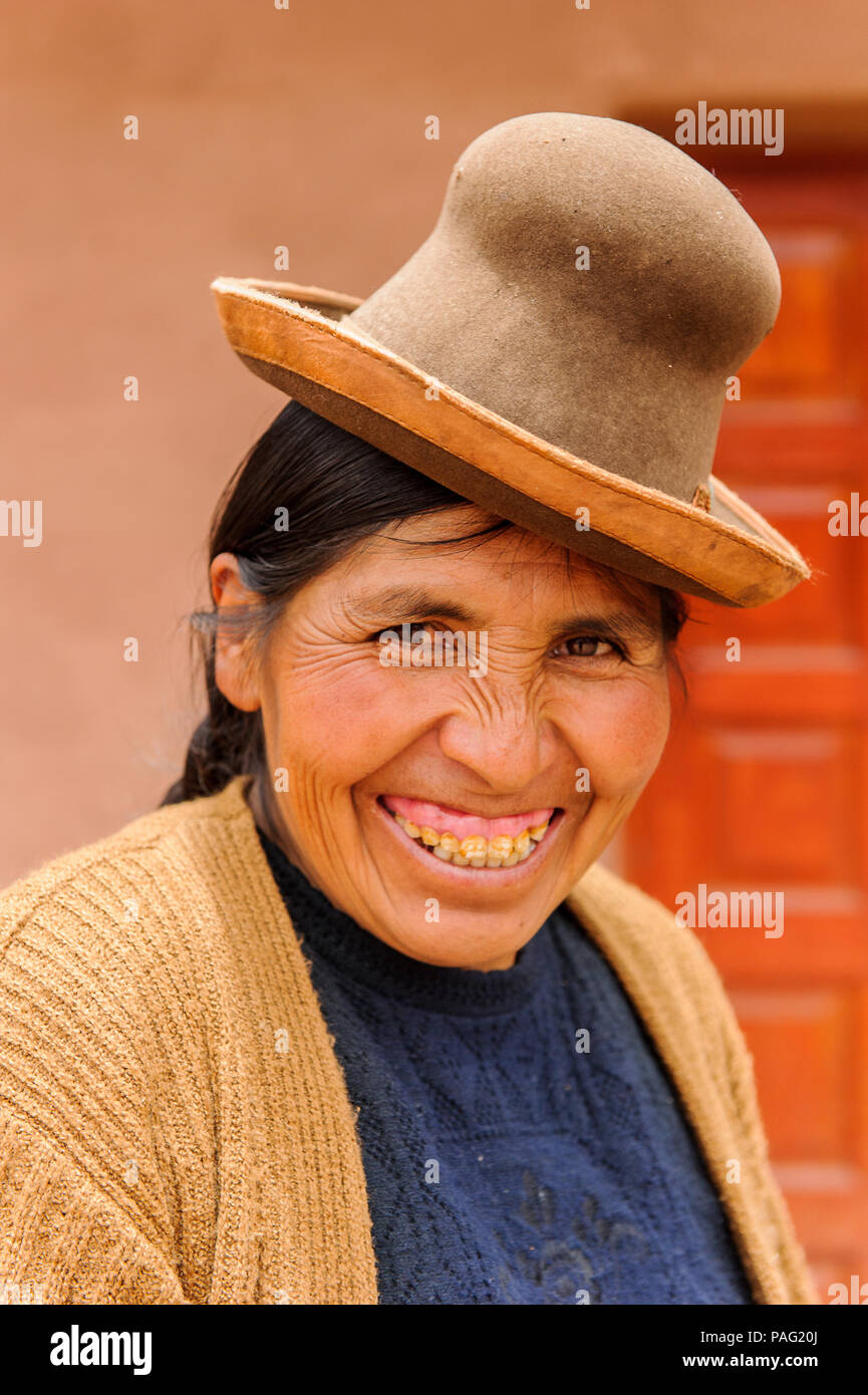 Indigenous indian women bowler hi-res stock photography and images - Alamy