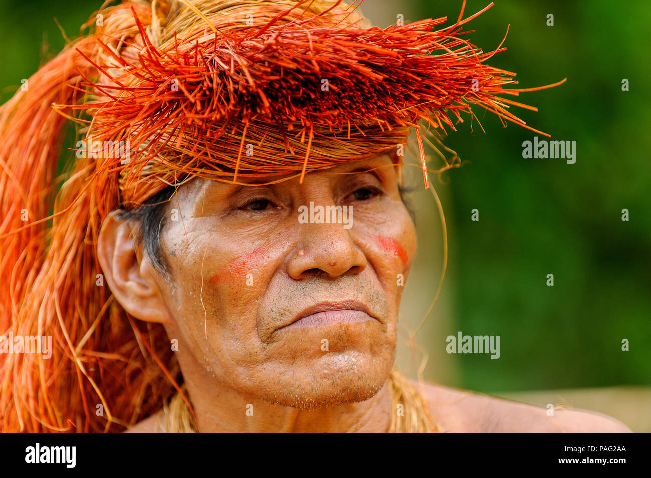 AMAZONIA, PERU - NOV 10, 2010: Unidentified Amazonian indigenous man ...