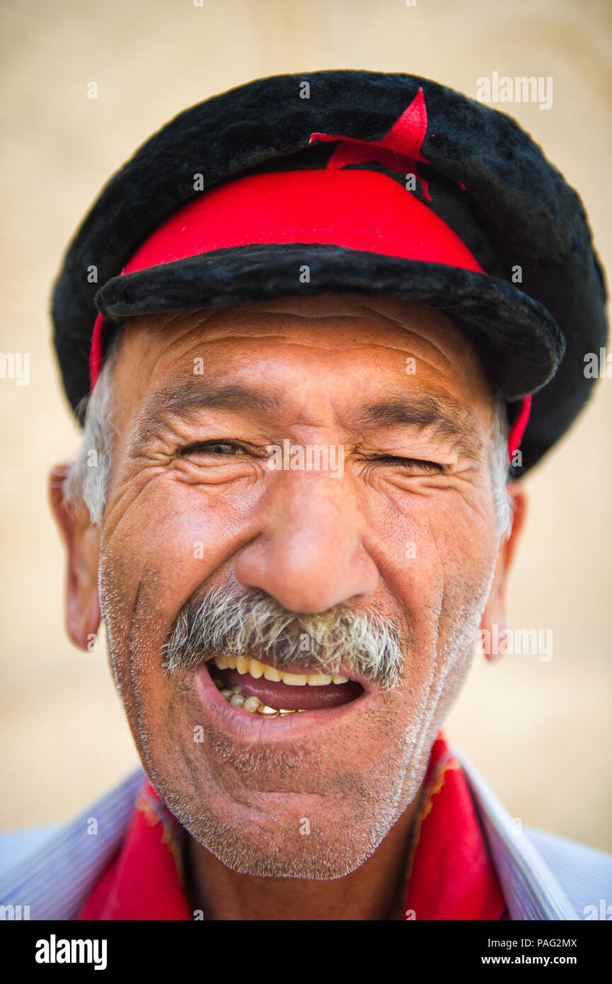 Uzbek Portrait Uzbekistan People Stock Photos & Uzbek Portrait ...