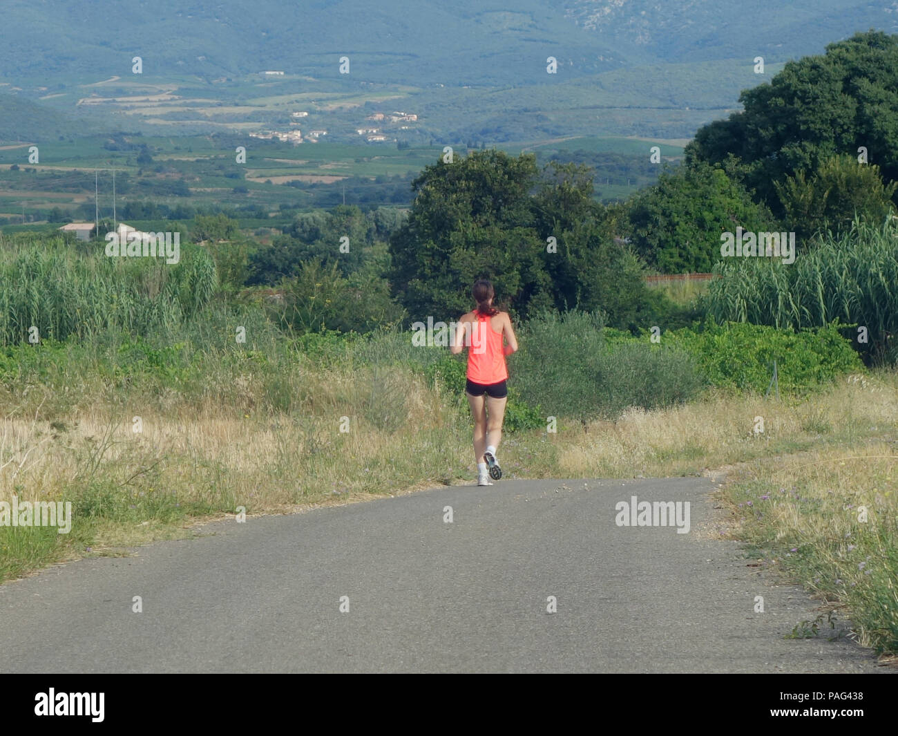 Ideal running road hi-res stock photography and images - Alamy