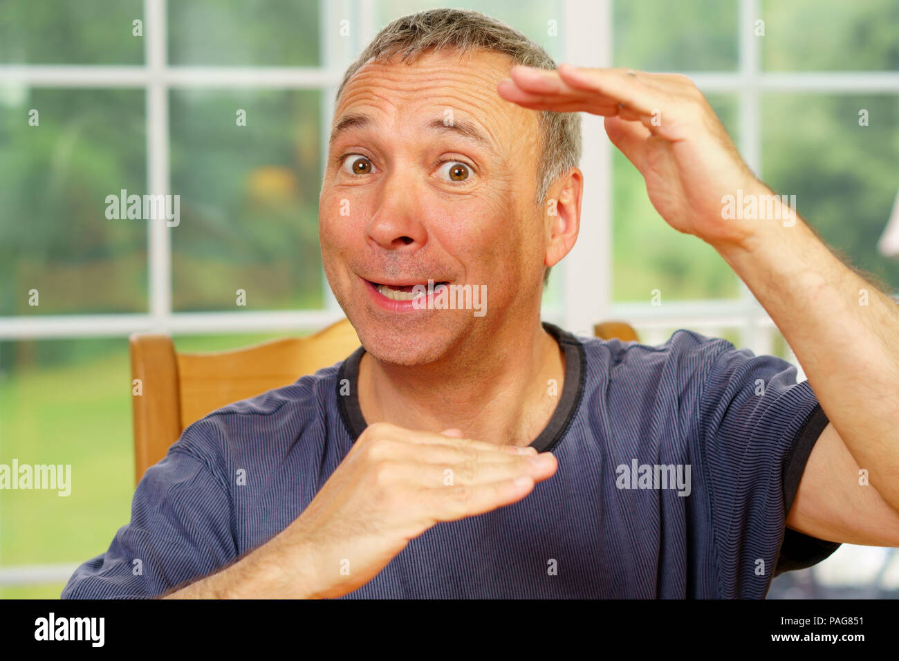 Man made table hi-res stock photography and images - Alamy