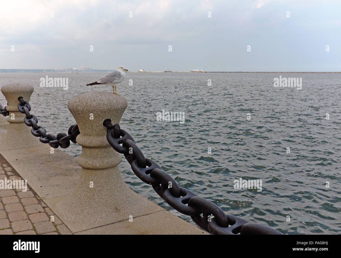 Cleveland pier hi-res stock photography and images - Alamy