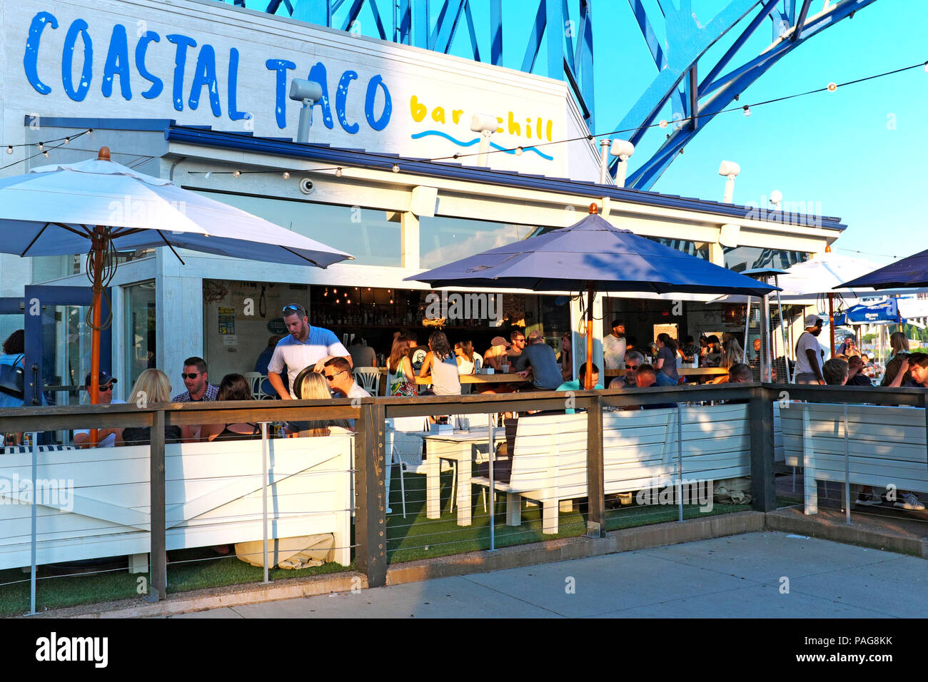 Coastal taco bar hi-res stock photography and images - Alamy