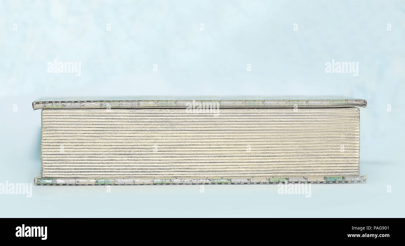 Large thick old book hi-res stock photography and images - Alamy