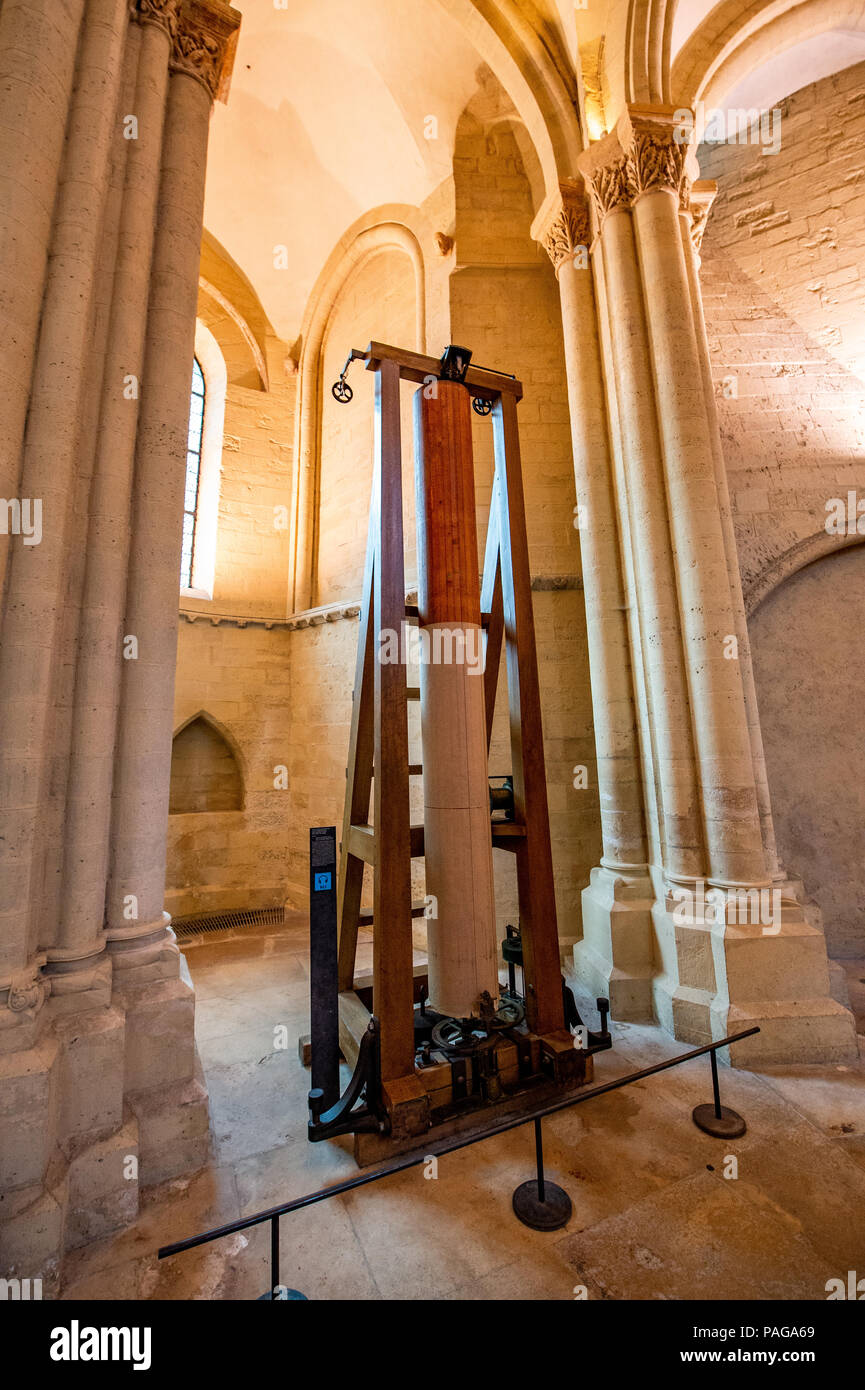 Apparatus designed by General Morin for the experimental demonstation ...