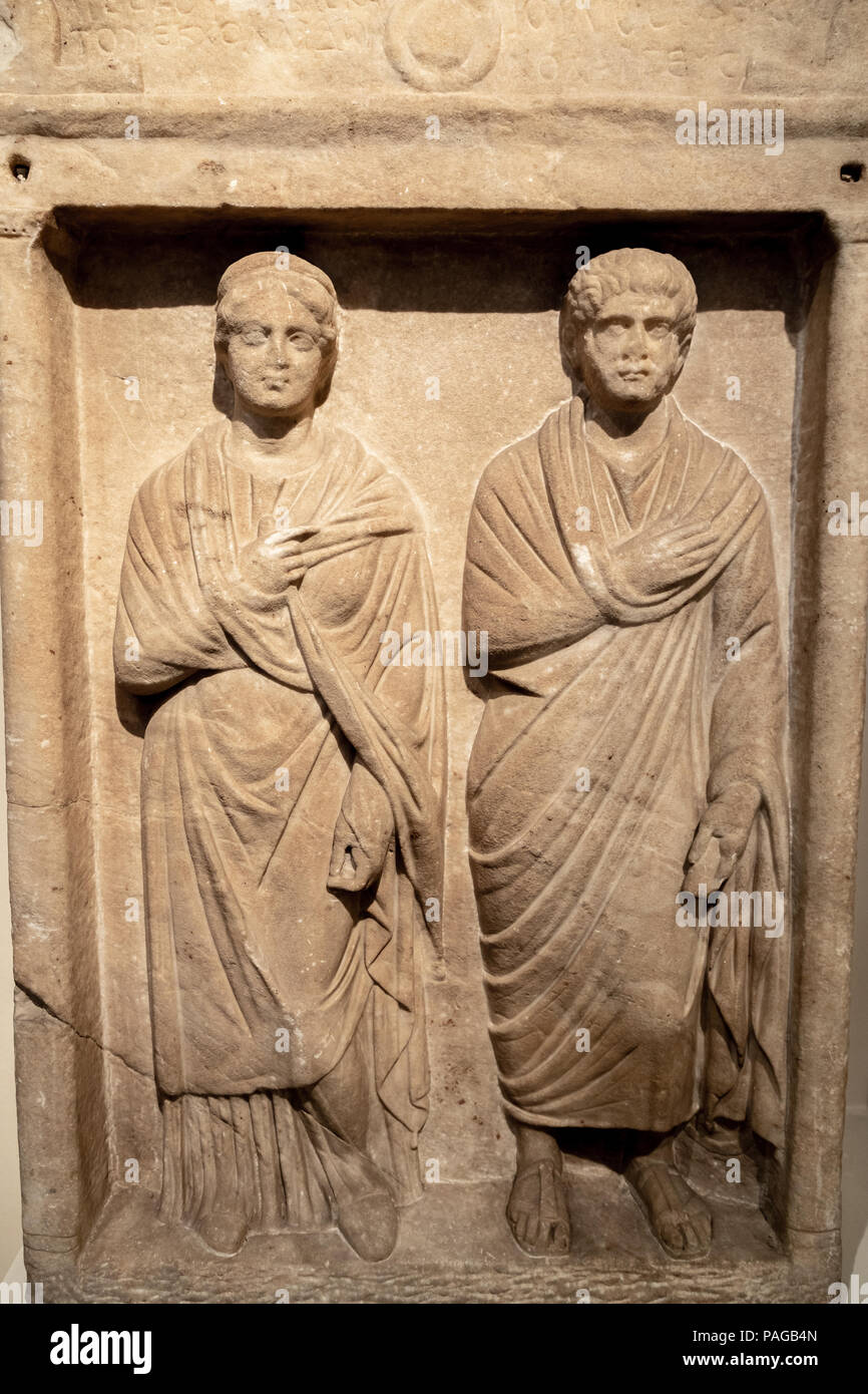 Grave naiskos hi-res stock photography and images - Alamy